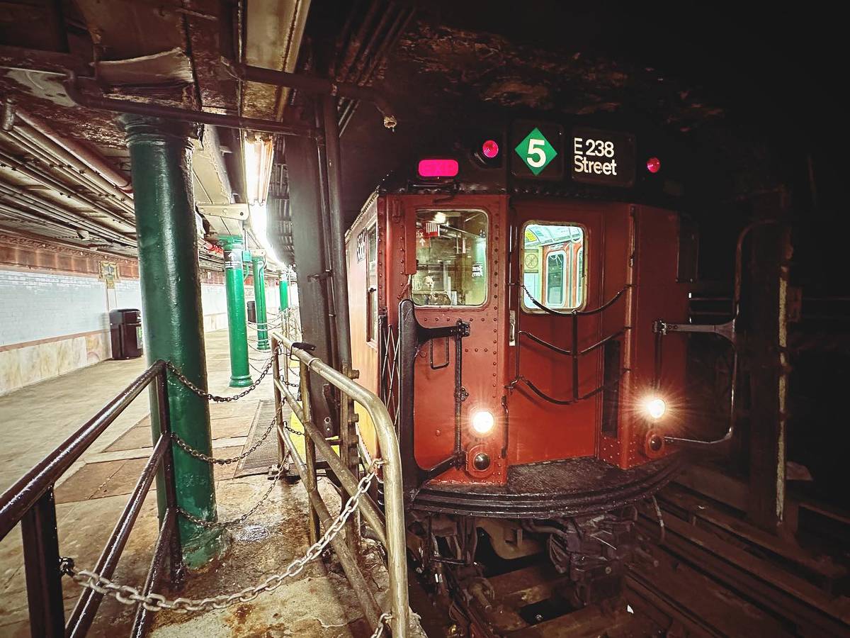 Holiday Nostalgia Rides Return This December