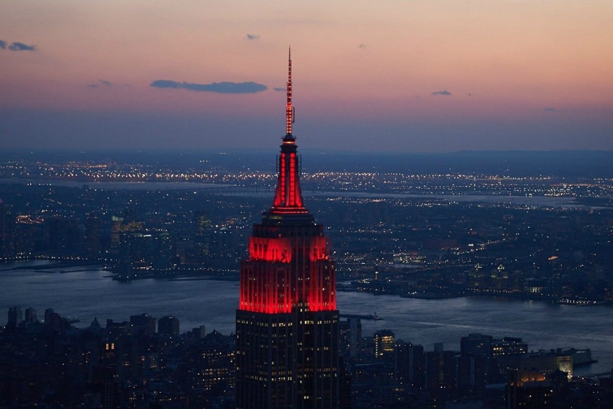 6 Gorgeous Photos Of The ESB Glowing Red Last Night In Celebration Of ...