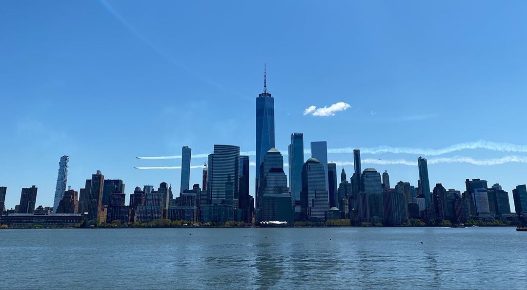 Watch Videos Of Today's Spectacular Thunderbird & Blue Angel Flights ...