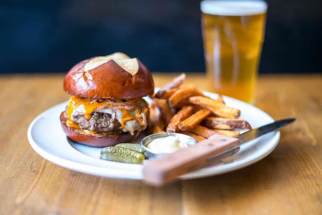 16 Best Burgers In NYC Right Now - Secret NYC