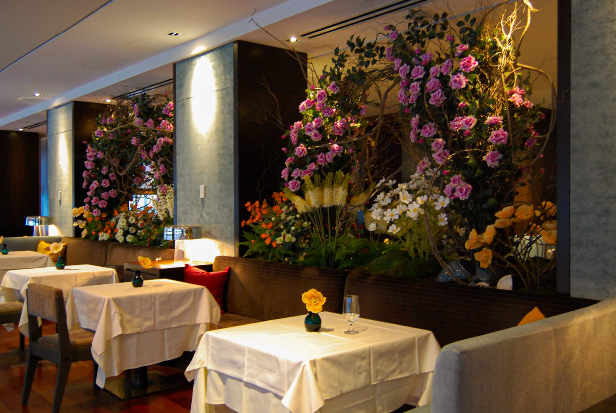 15 Prettiest Floral Restaurants In NYC This Spring - Secret NYC