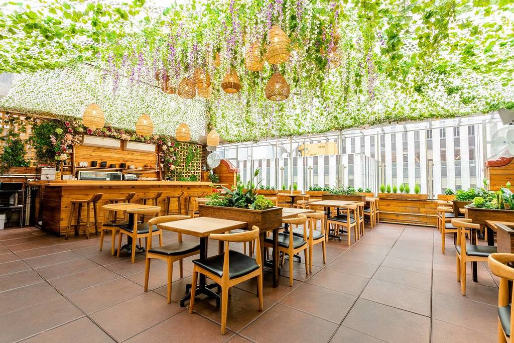 The Best Rooftop Restaurants In NYC In 2025