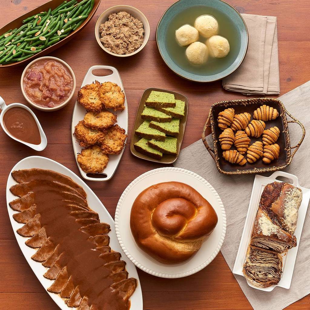 15 Places Serving Rosh Hashanah & Yom Kippur Specials In NYC