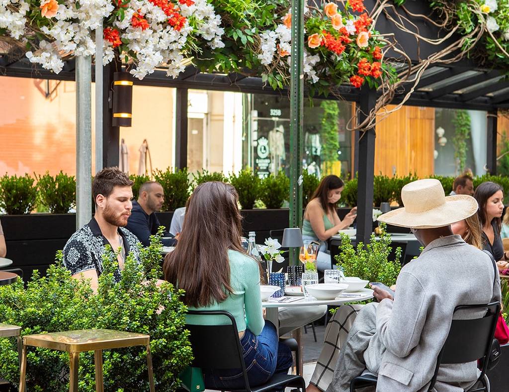 55 Best Outdoor Dining Spots In NYC (2024)