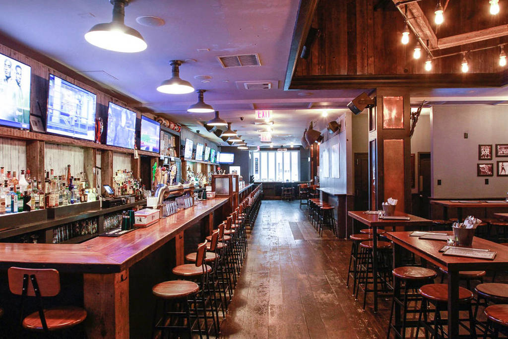 20 Best Sports Bars In NYC (2025) - Secret NYC