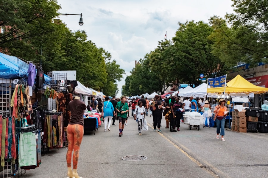 A Guide To NYC's Street Fairs Happening Right Now (2025)