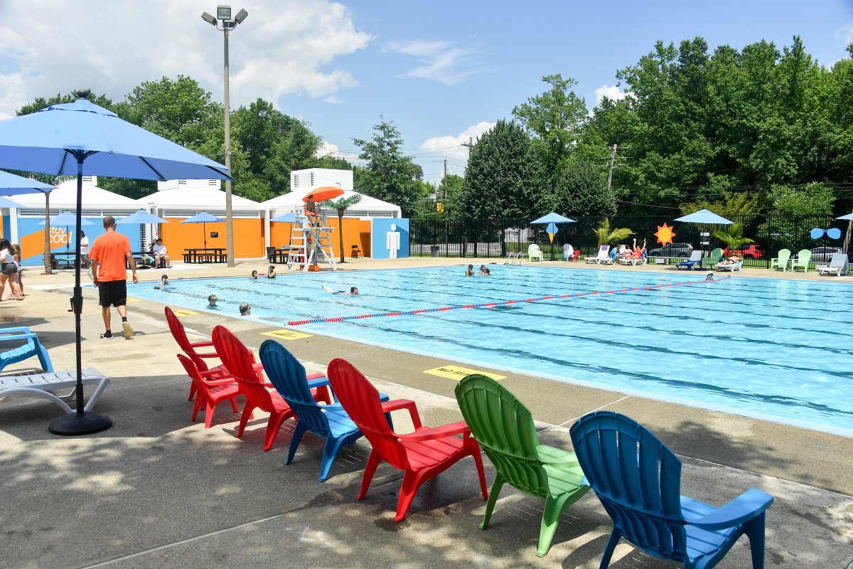 12 Free New York City Pools To Help You Beat The Heat All Summer Long ...