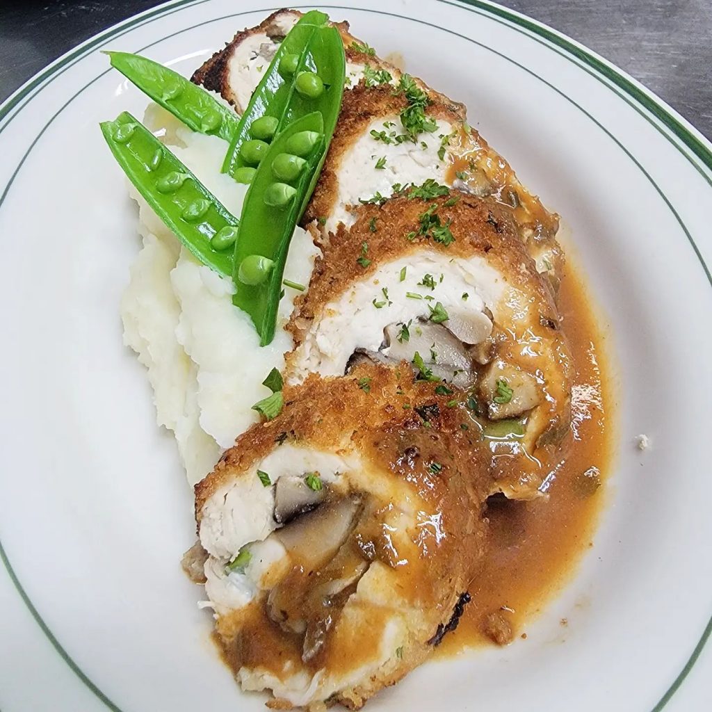 12 Best BYOB Restaurants In NYC (2025)