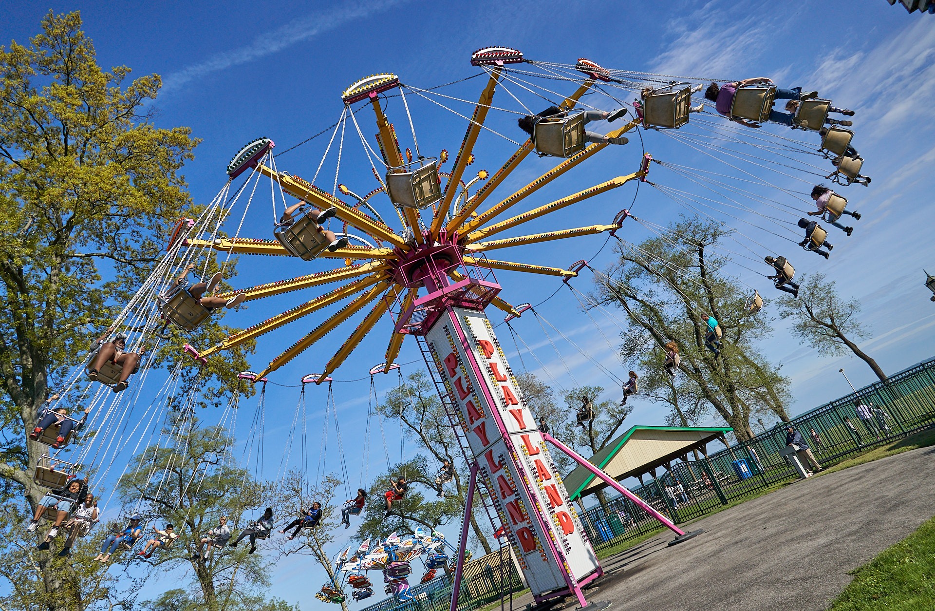 The Best Amusement Parks Near NYC (2025)
