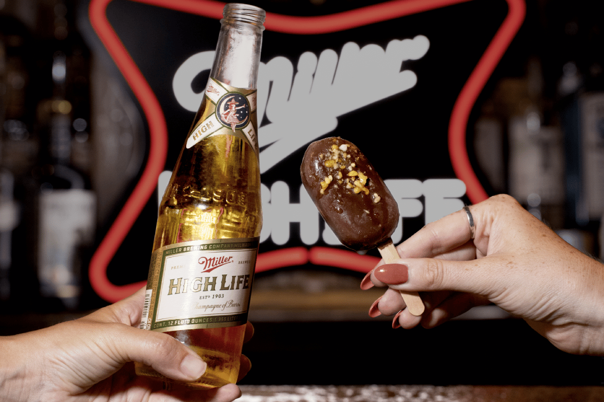 You Can Get A Free Boozy Ice Cream Bar At Tipsy Scoop Tomorrow