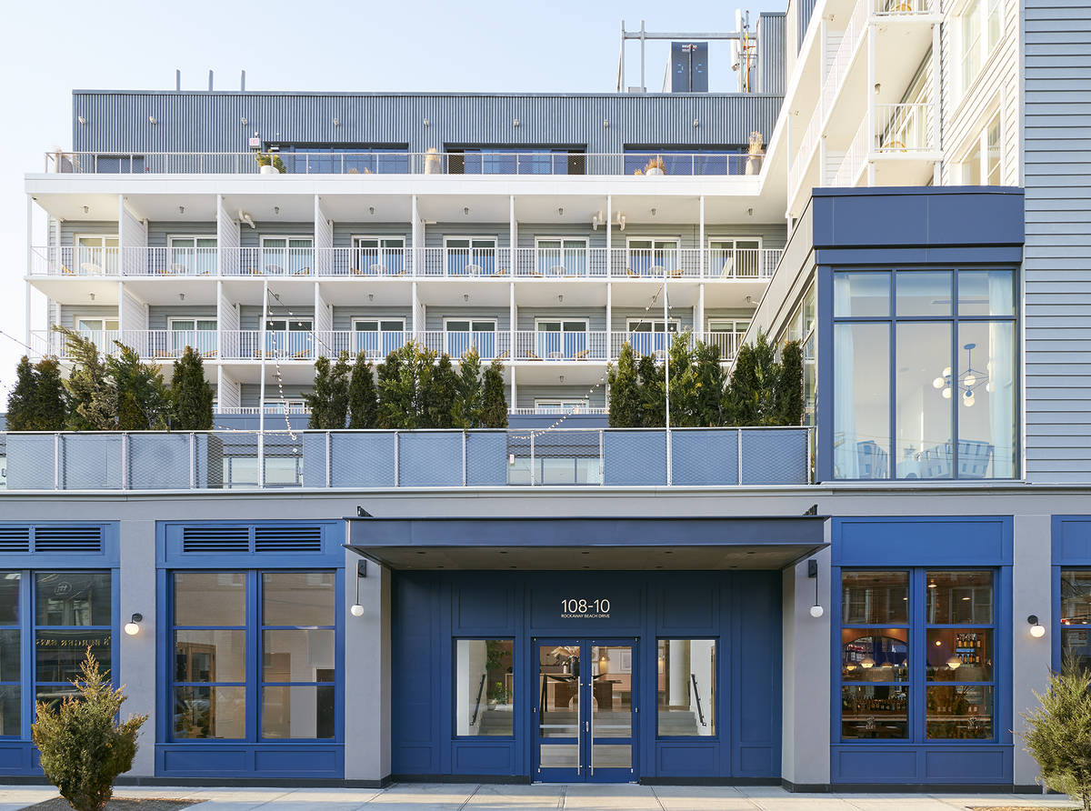 12 Spots To Eat, Drink, And Watch The US Open In NYC