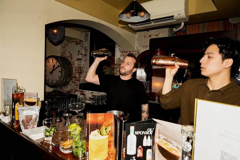 8 Best Sober Bars And Booze-Free Retailers In NYC