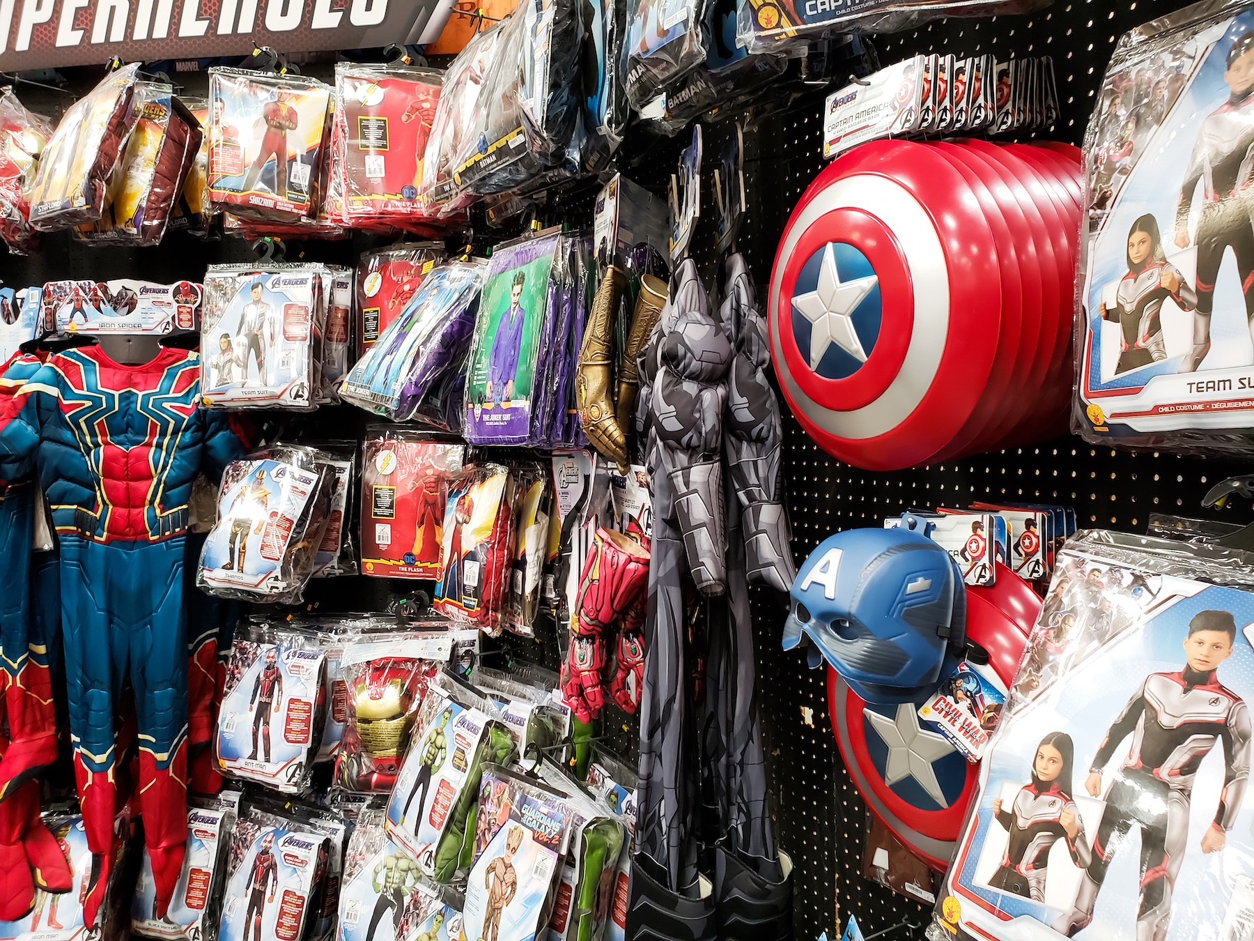 10 Best Halloween Stores In NYC For Costumes (2025)