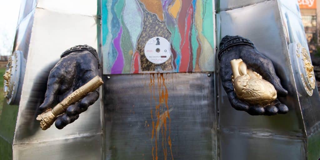 A 9-Foot Sculpture Of Biggie Stands Tall Near The Brooklyn Bridge