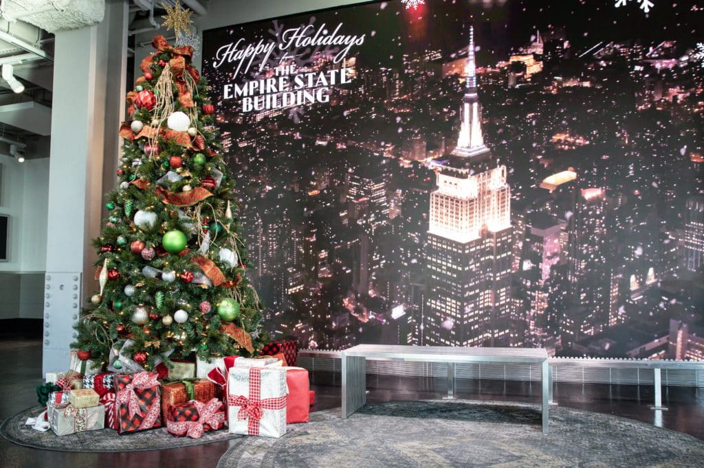 15 Places To See Santa In NYC This Year (2023)