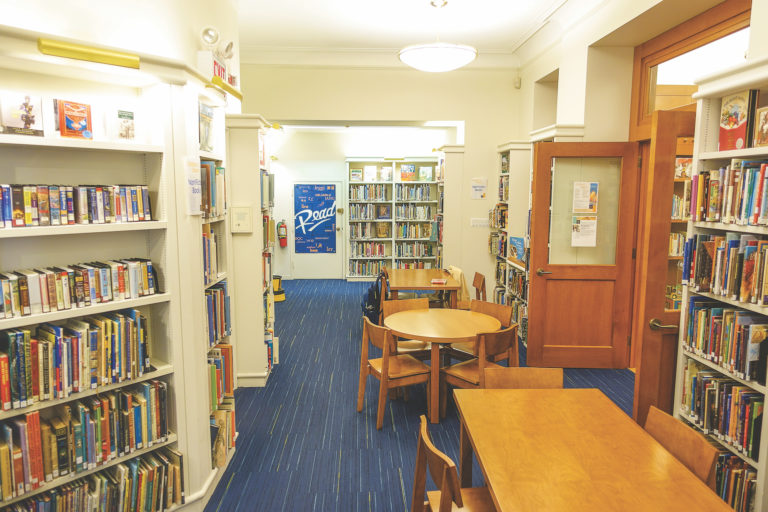 10+ Most Beautiful And Best Libraries In NYC (2025)