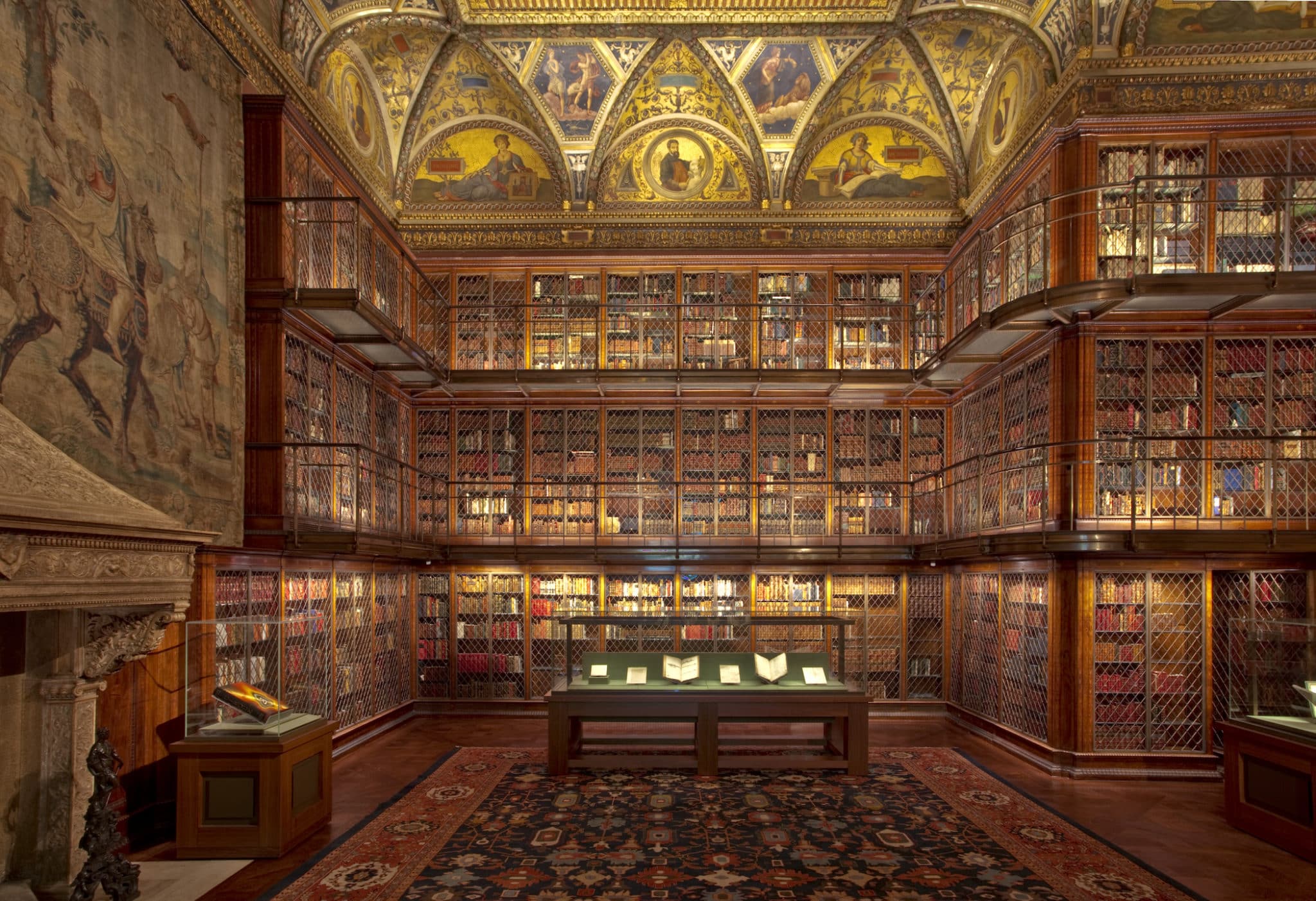 10+ Most Beautiful And Best Libraries In NYC (2025)