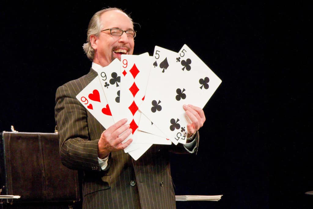 10 Best Magic Shows In NYC Right Now - Secret NYC