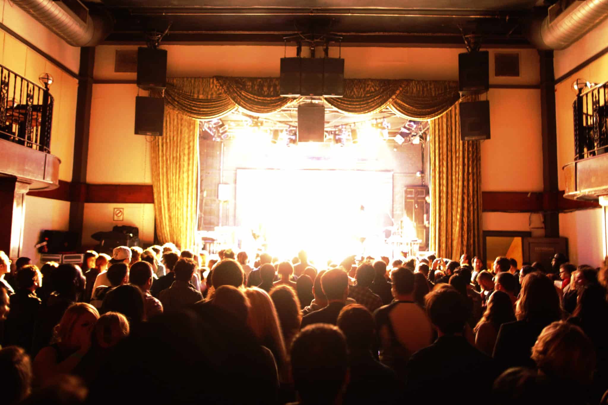 17 Best Music Venues In NYC For Live Music