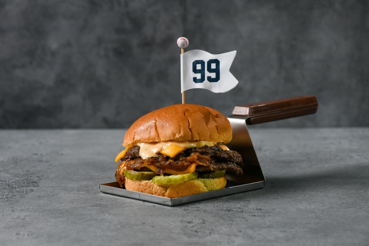 Here's What You Can Eat At Yankee Stadium - Secret NYC