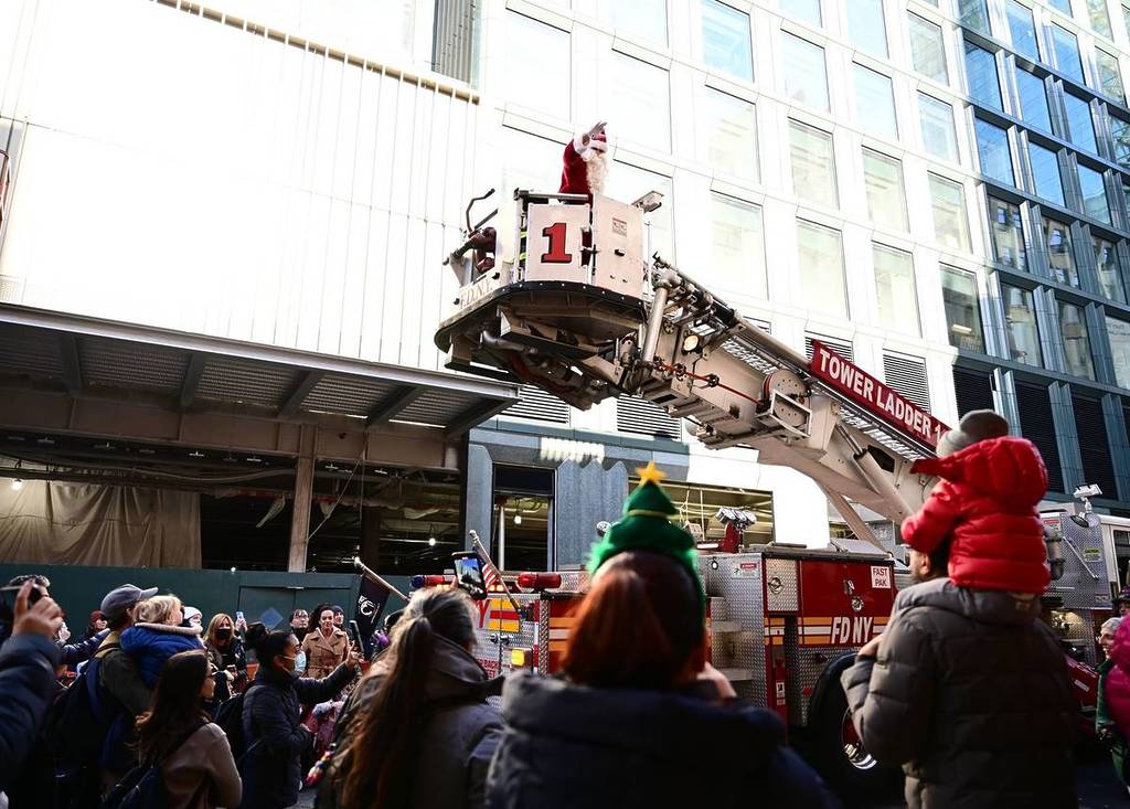 NYC's Annual Santa Rescue Will Return This December