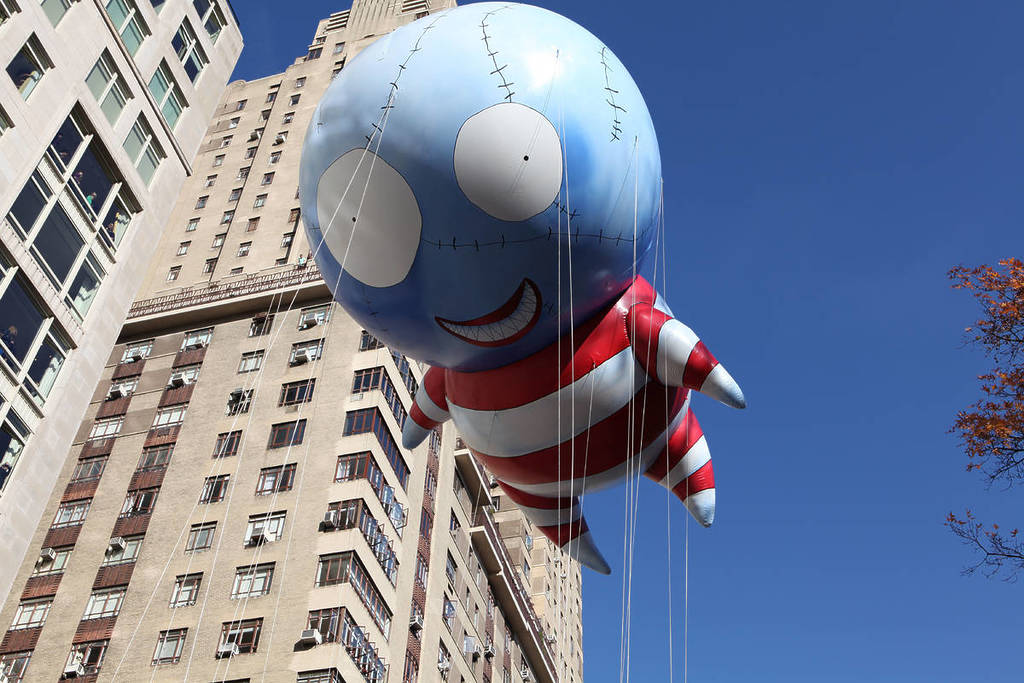 These Iconic Vintage Photos Of The Macy’s Thanksgiving Day Parade ...