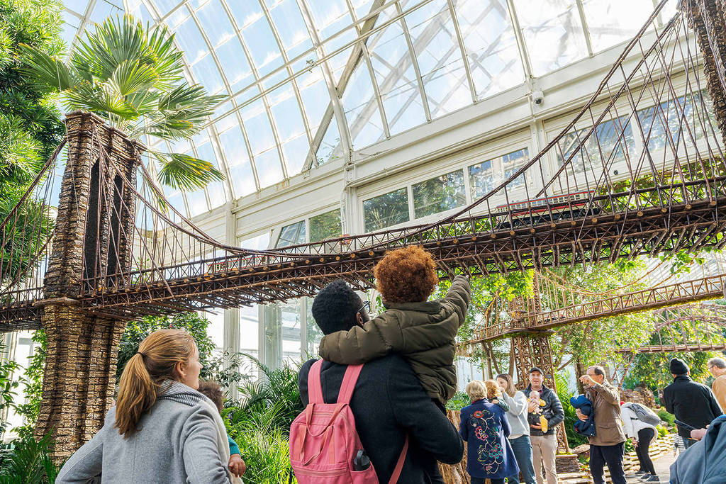 What's Open & Closed In NYC During The Storm? Your Guide To Transit ...