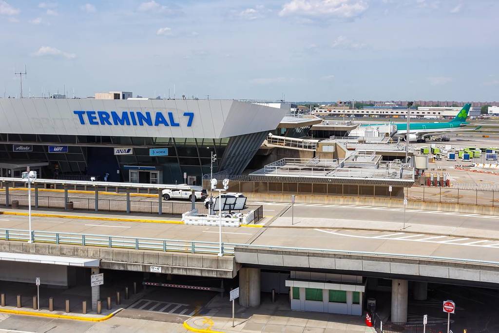 Here's Where to Eat at John F. Kennedy Airport (JFK)