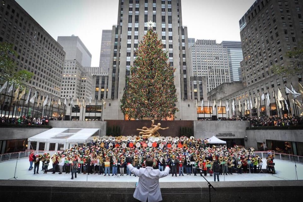 100+ Tubas Will Takeover Rockefeller Center This Weekend
