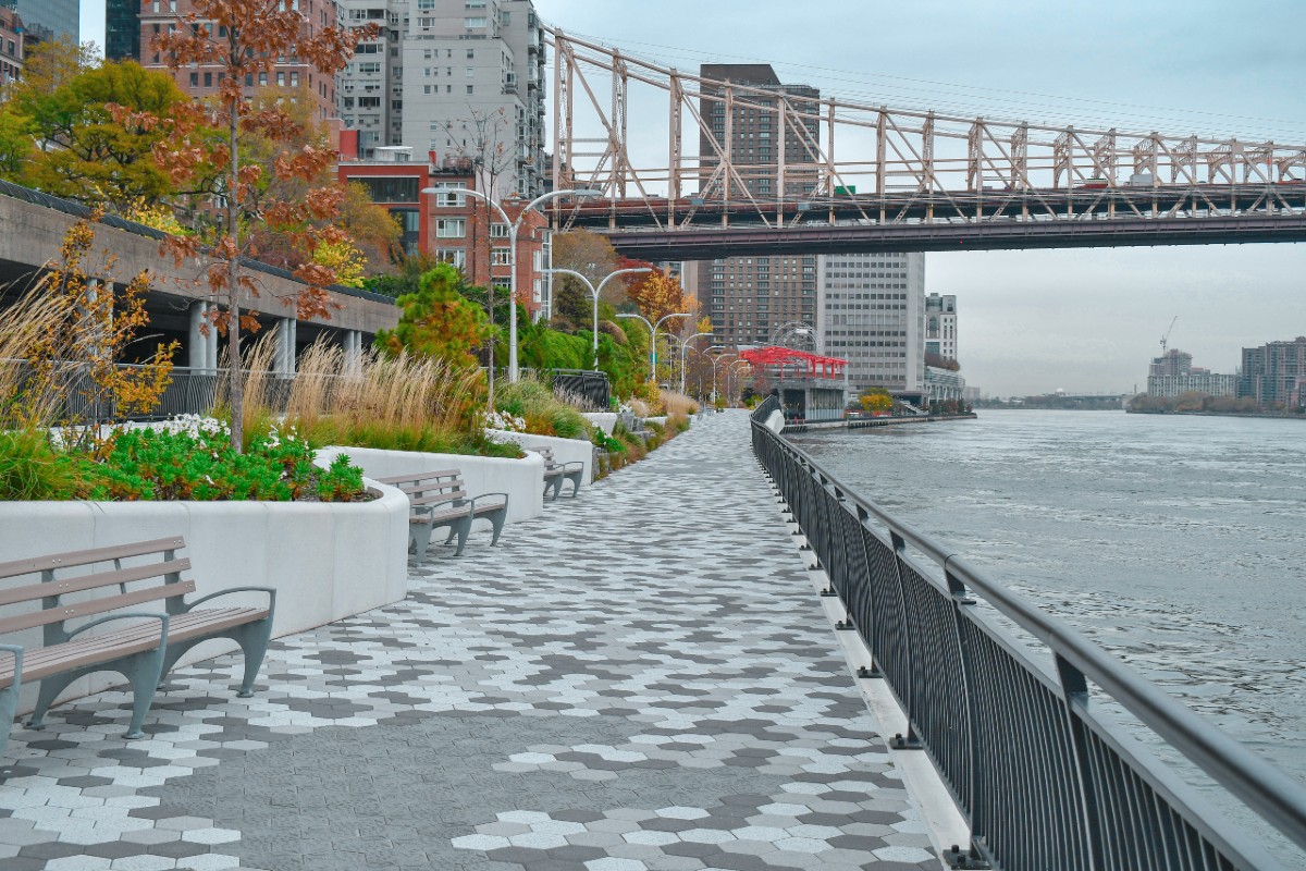 The East Midtown Greenway Is Now Open The East Midtown Greenway Is Now Open