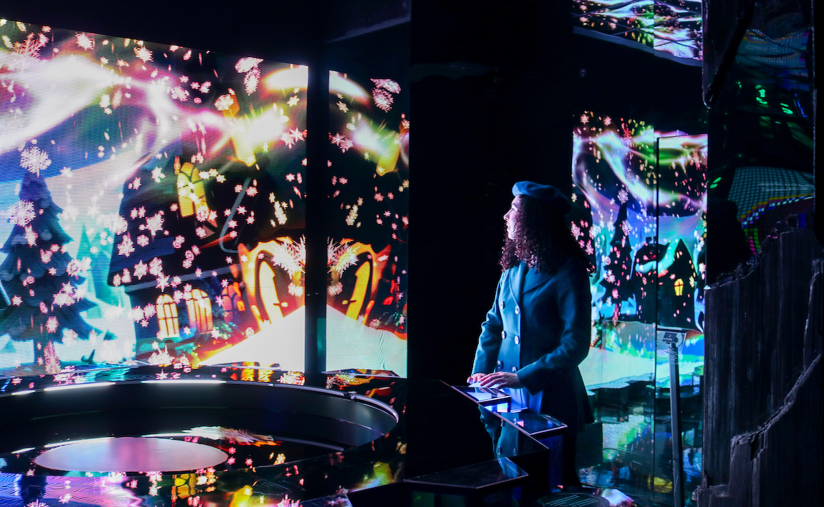 Explore This Stunning, Seasonal, Multi-Sensory Art Experience In NYC