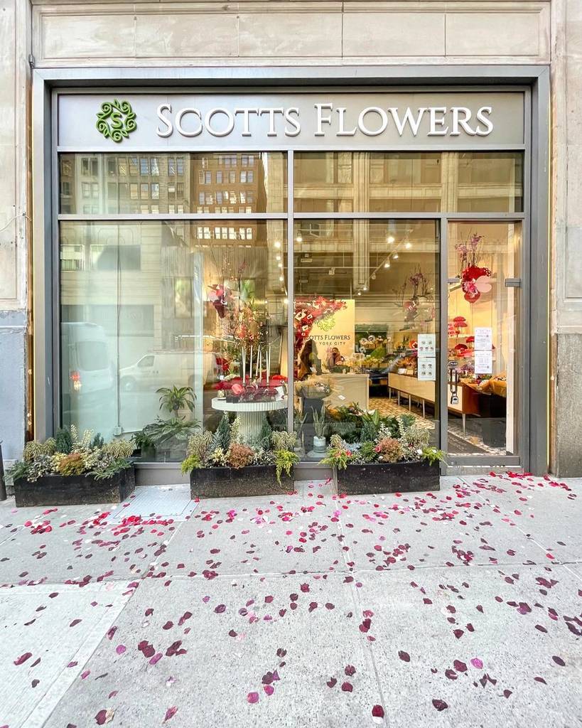 10 Best Florists In NYC For Valentine's Day Flowers This Year