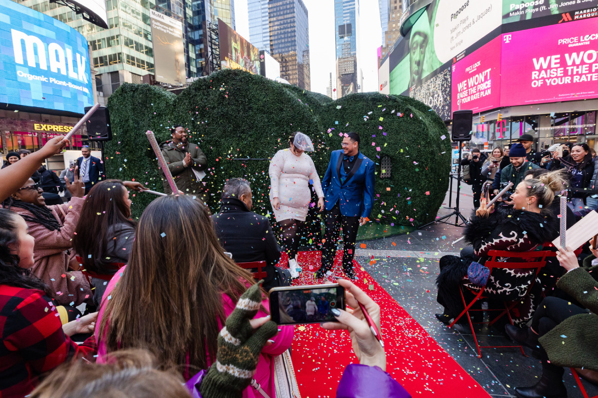 Love in Times Square Lets Lovebirds Say 'I Do' On Valentine's Day