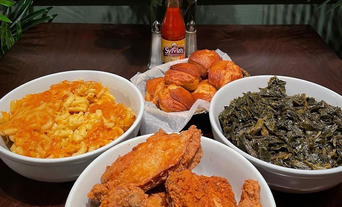 El restaurante negro más antiguo de Nueva York ofrece auténtica comida soul