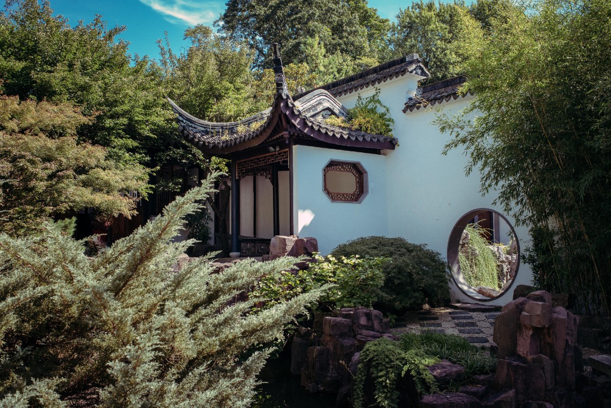 The Chinese Scholar’s Garden Is A Stunning Hidden Gem In NYC