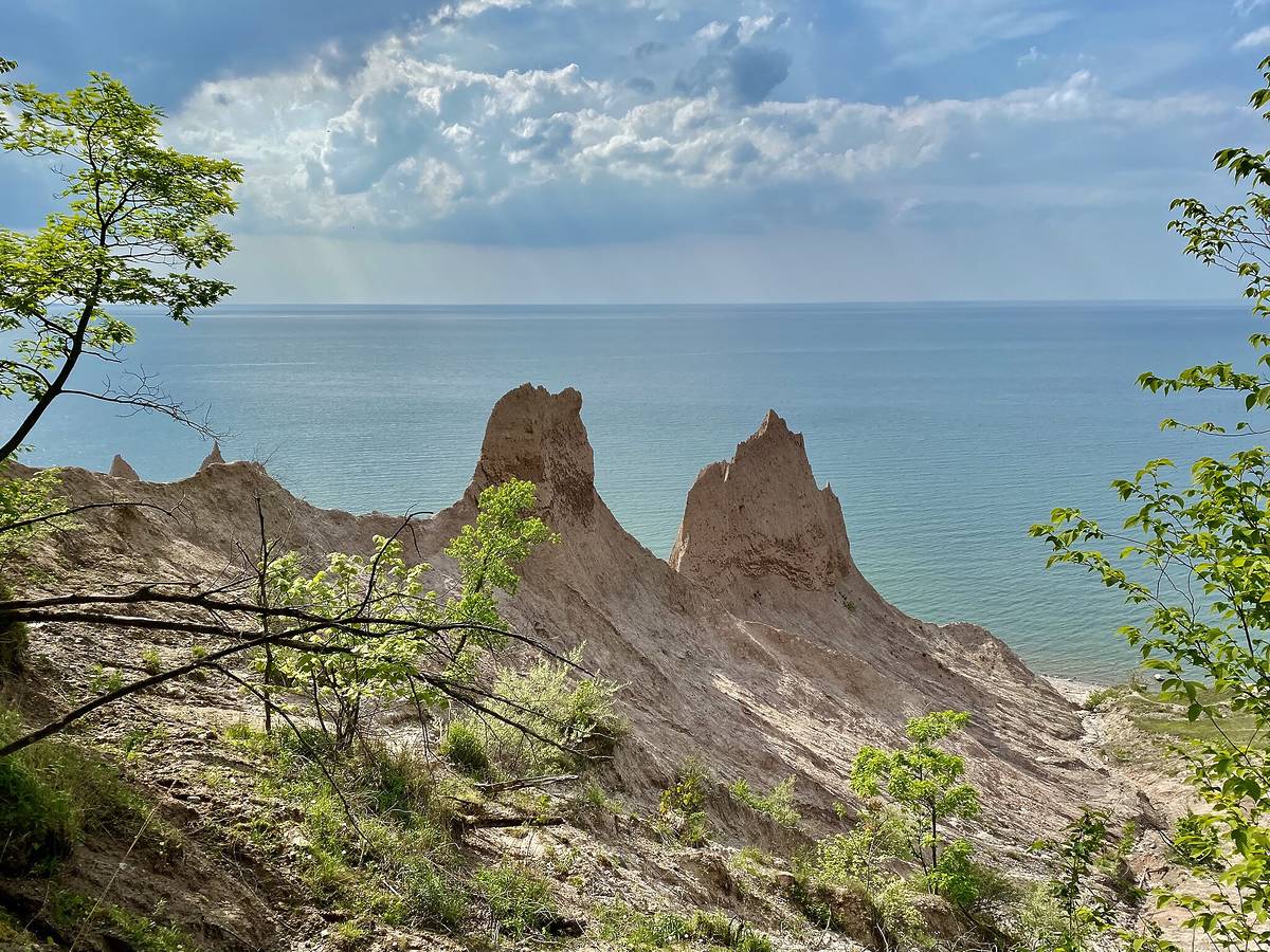 Hike Through Towering Bluffs Formed By Melting Glaciers