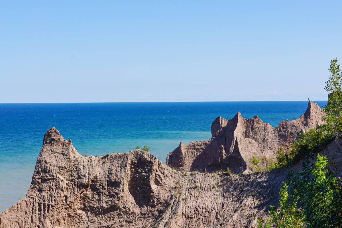 Hike Through Towering Bluffs Formed By Melting Glaciers