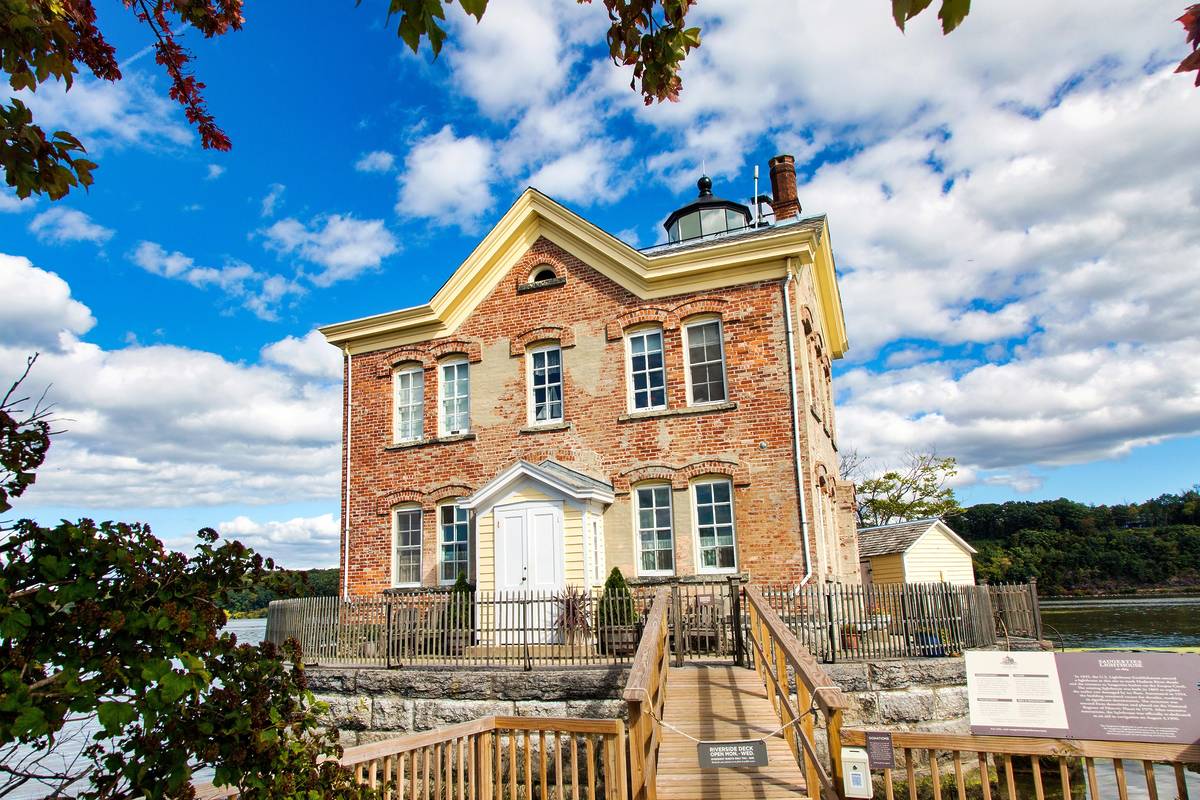 10 Stunning Lighthouses Just A Short Drive From NYC