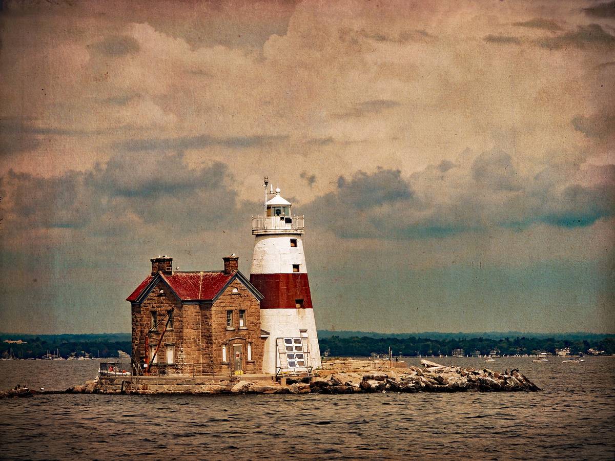 10 Stunning Lighthouses Just A Short Drive From NYC