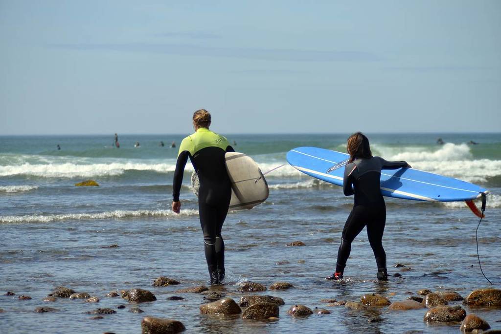7 Best Places To Go Surfing Near NYC This Summer