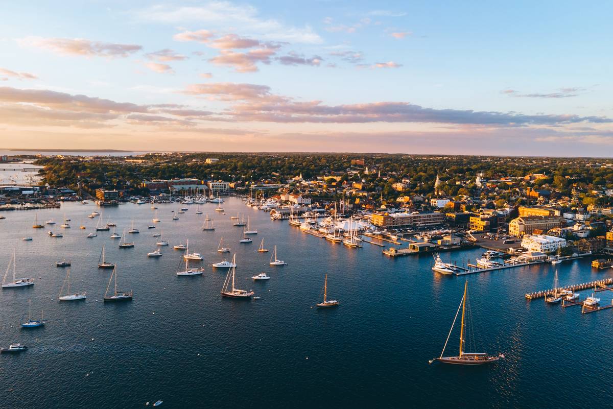 15 Stunning Coastal Towns In New England (2025)