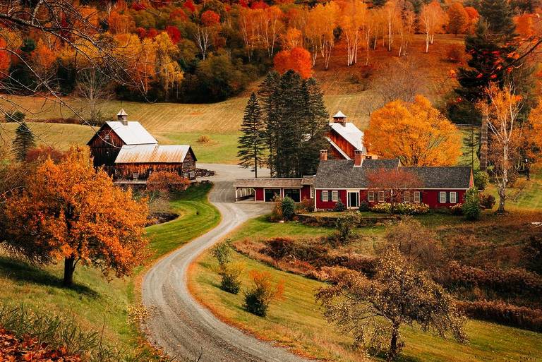 The Best Fall Getaways From NYC (Fall 2025)