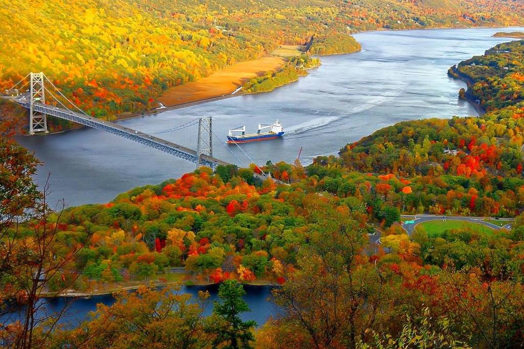 The Best Fall Getaways From NYC (Fall 2025)