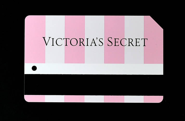 MTA Drops 50,000 Victoria's Secret MetroCards - Secret NYC