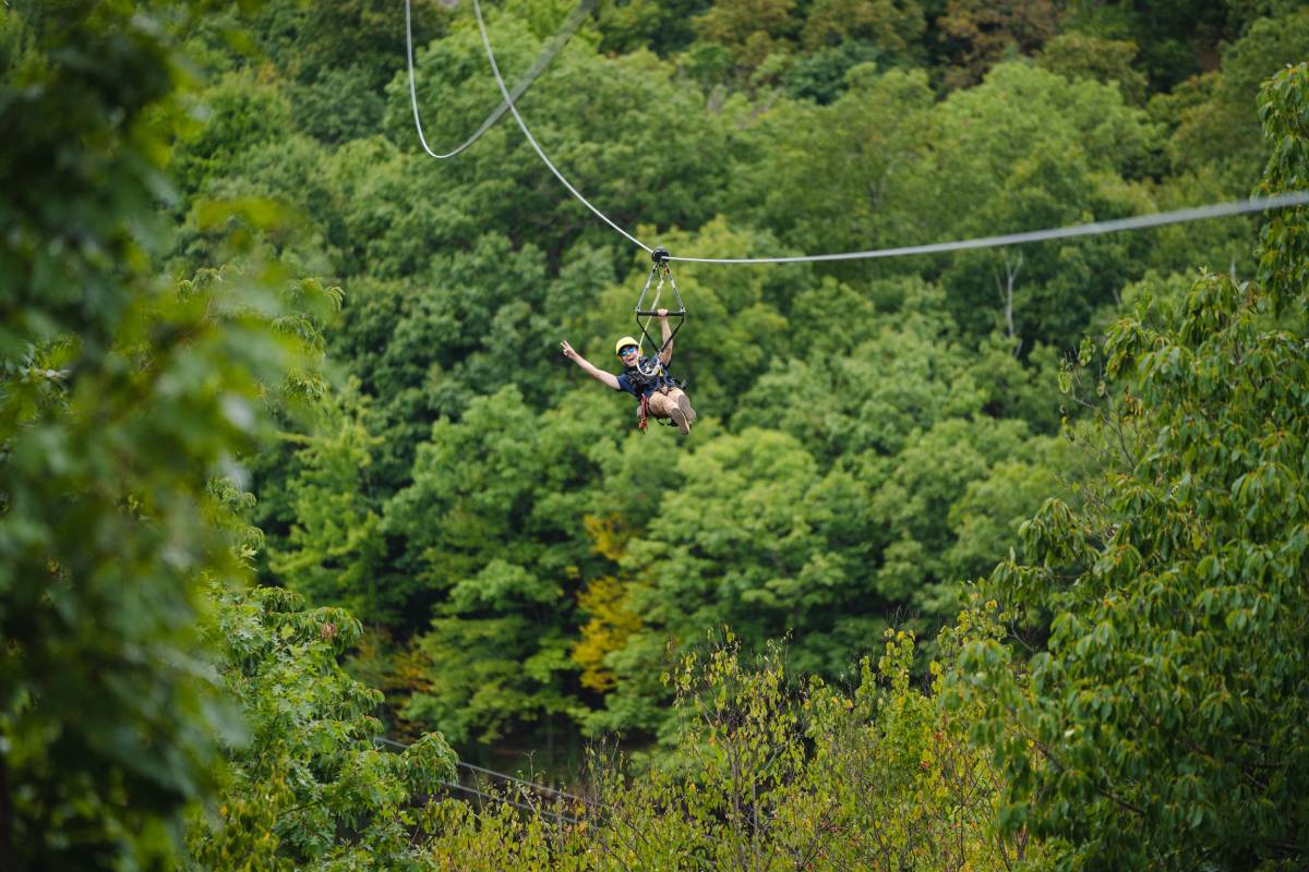 The Mountain Creek Resort Ziplining Tour Is The Best Fall Activity