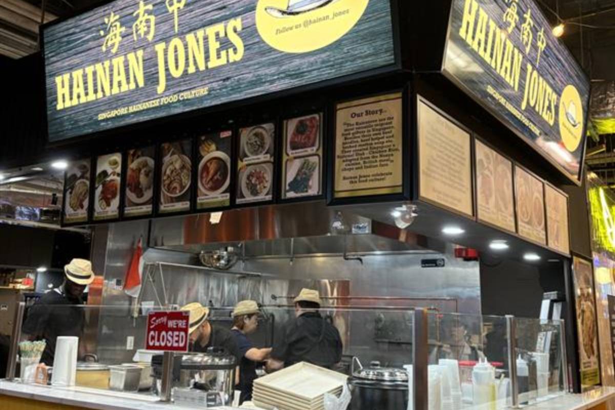 Hainan Jones Serves Singaporean Eats Beloved By Bourdain
