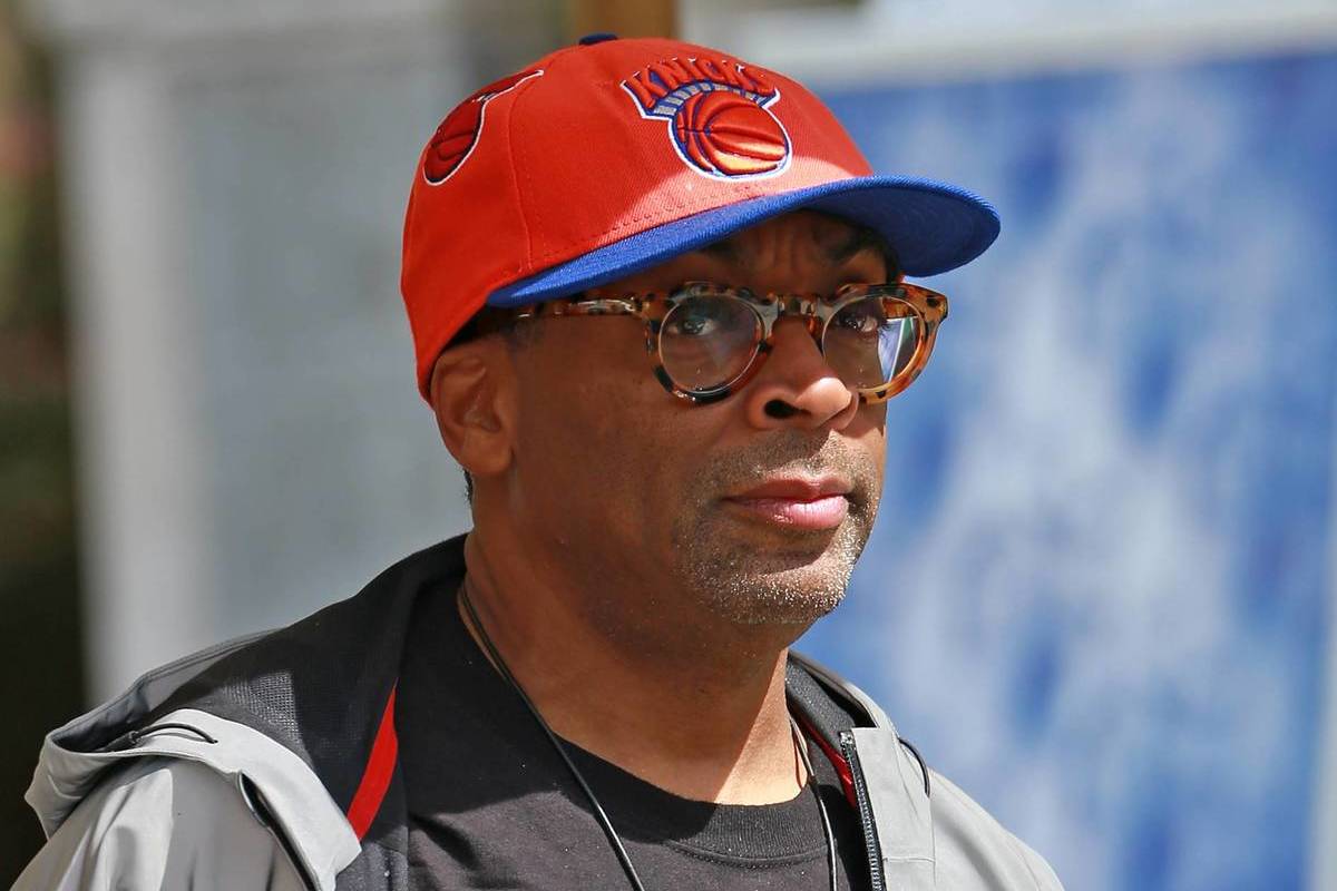 Knicks Superfan Spike Lee Inducted Into Basketball Hall of Fame