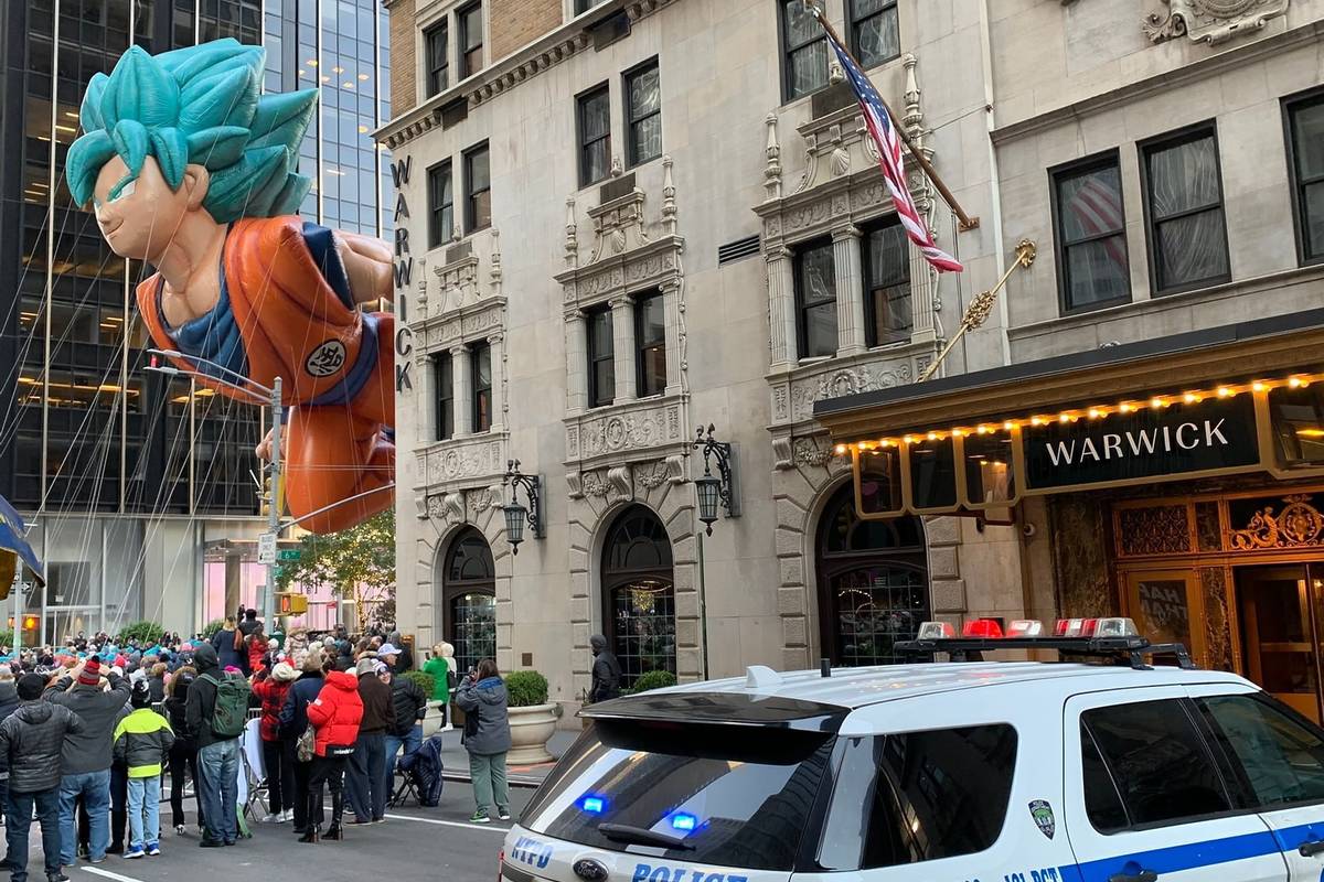 The Best NYC Hotels Near The Macy's Thanksgiving Day Parade