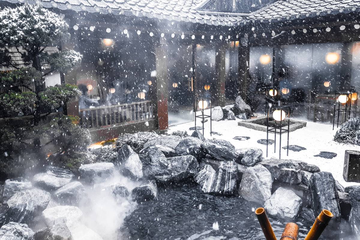 Oncheon Allows You To Dine Alongside A Traditional Hot Spring