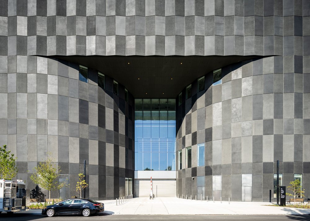 Robert De Niro Creates The World's First-Ever Vertical Film Studio In NYC